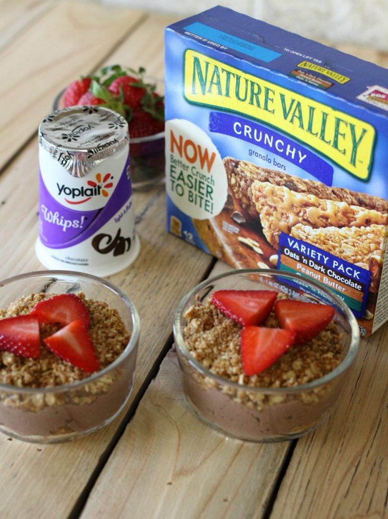 A Frozen Chocolate "Custard" Parfait Treat | Mom Fabulous