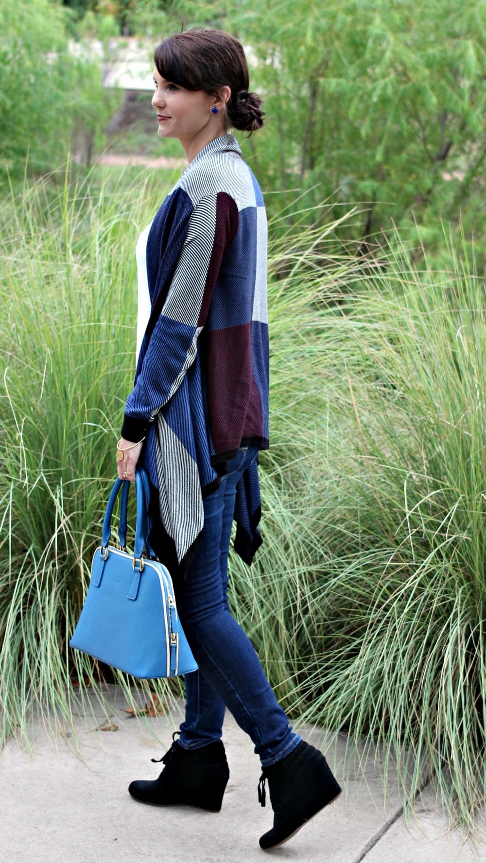 Your Thanksgiving Outfit Problem Solved: 15+ Outfit Ideas | Mom Fabulous