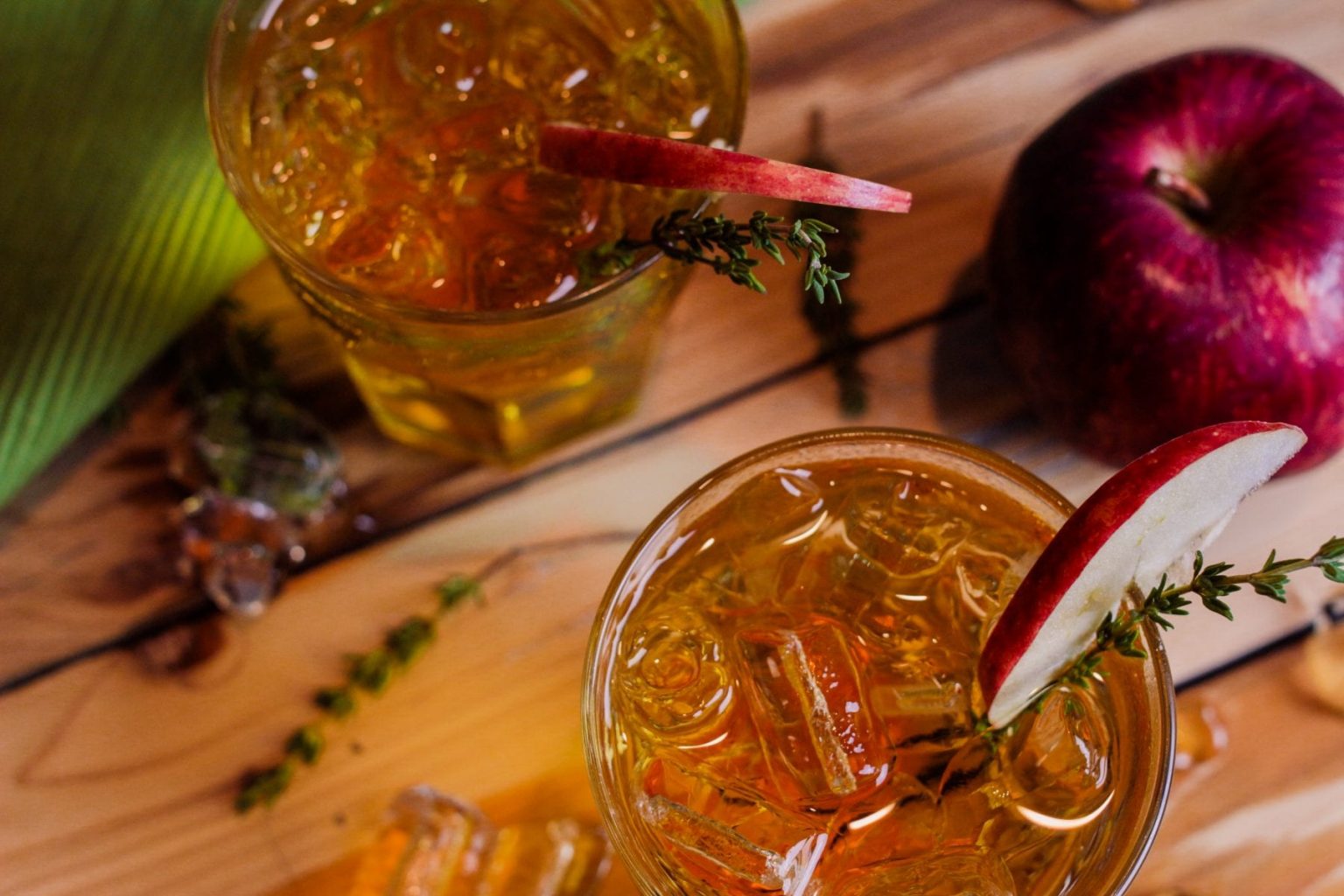 Adam's Apple Cocktail | Mom Fabulous