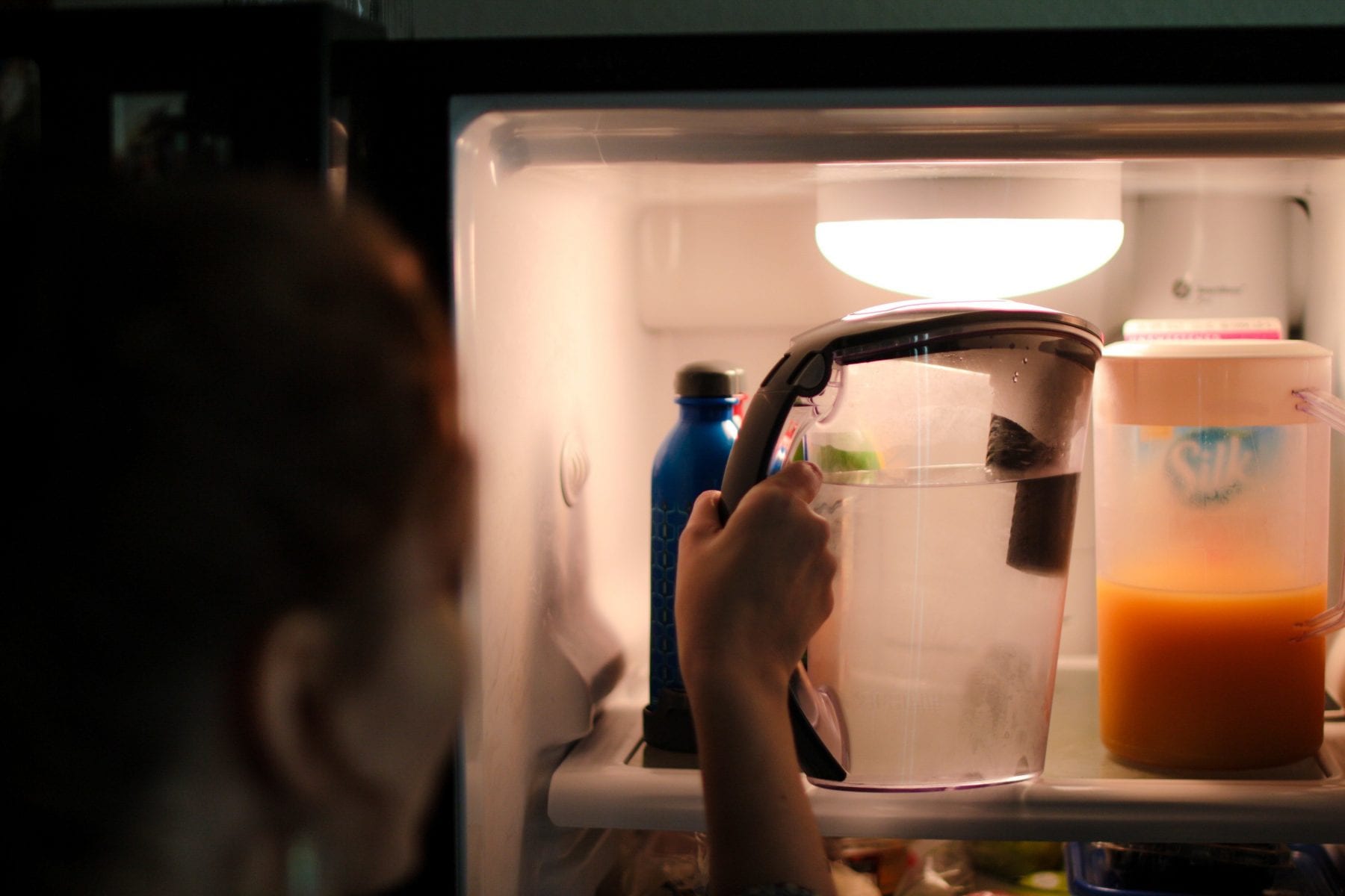 5 Easy Ways to Drink More Water | Mom Fabulous